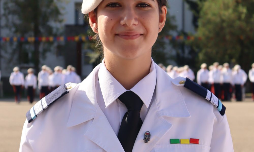 Florentina Zăhărăchescu: Model de excelență și mentor pentru elevele de ...